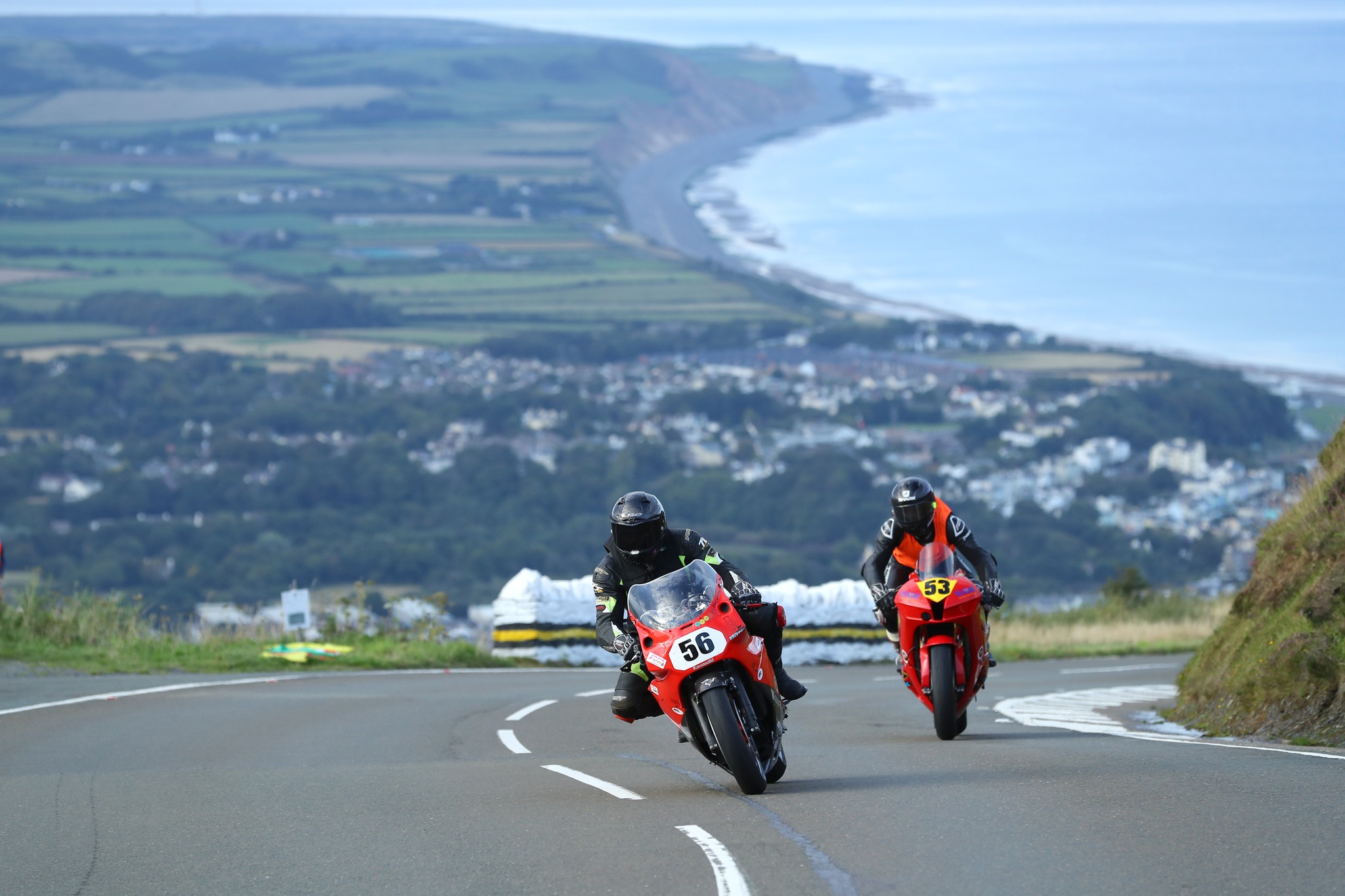 Pilote de course moto sur route : Richard Vuillermet - IXTEM MOTO
